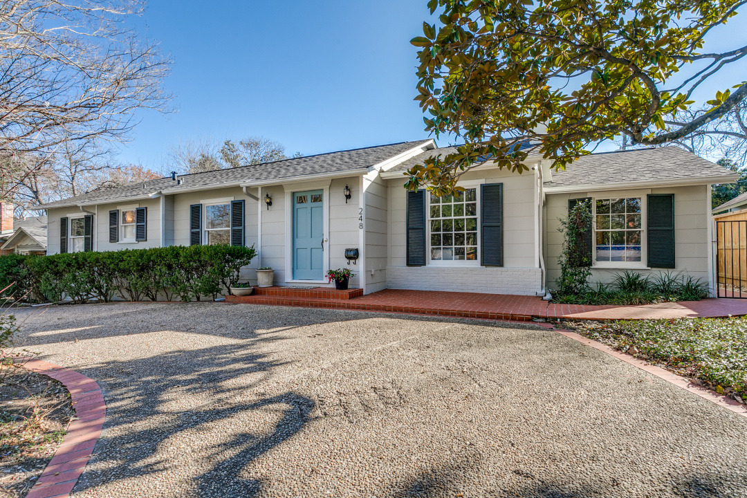 248 E Oakview Pl, Alamo Heights, TX 78209